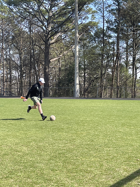 Ellis Henderson, Reconnecting with nature, 2022 - Amplifier Community